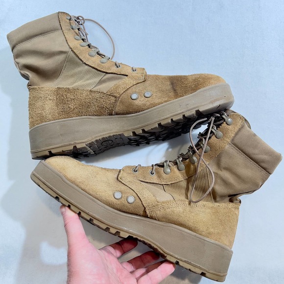 U.S. Army | Shoes | Hot Weather Army Combat Boots Coyote Mens 25r Made In Usa Vibram Soles ...